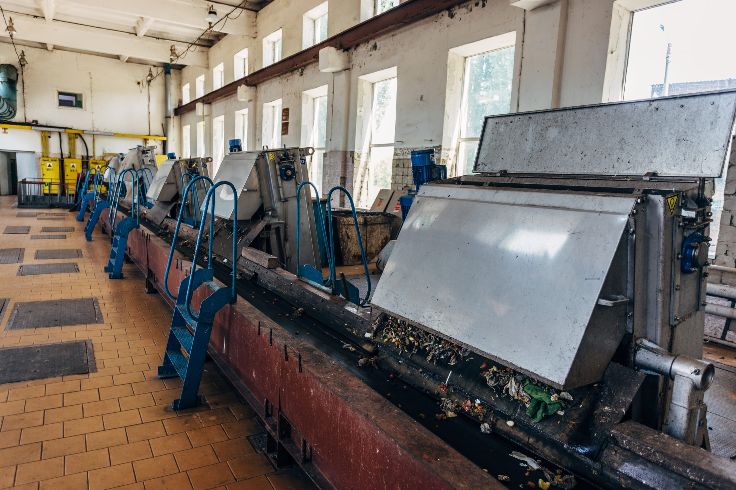 Commercial UV Air Purifiers, Natural Air and Surface Sanitation | PYURE